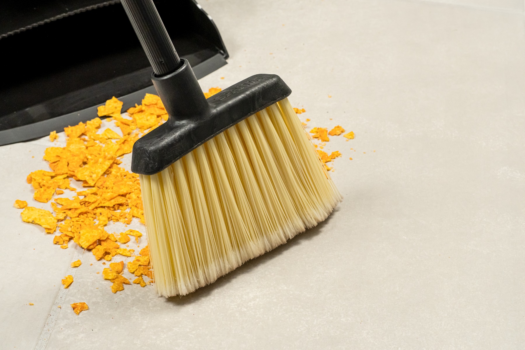 Duo-Sweep Brooms